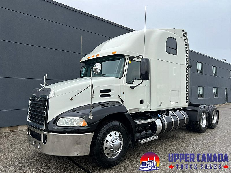 2013 Mack Pinnacle CXU613 For Sale | 68" Sleeper | # CTK040305
