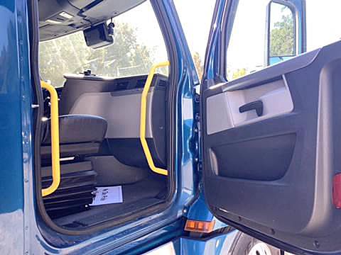 2022 Freightliner Cascadia For Sale | 72" Sleeper | #74919