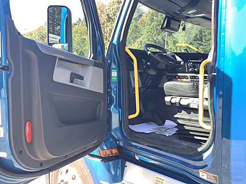 2022 Freightliner Cascadia For Sale | 72" Sleeper | #74919