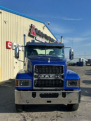 2025 Mack Pinnacle PI64T M778 For Sale | Daycab Sleeper | #M017108