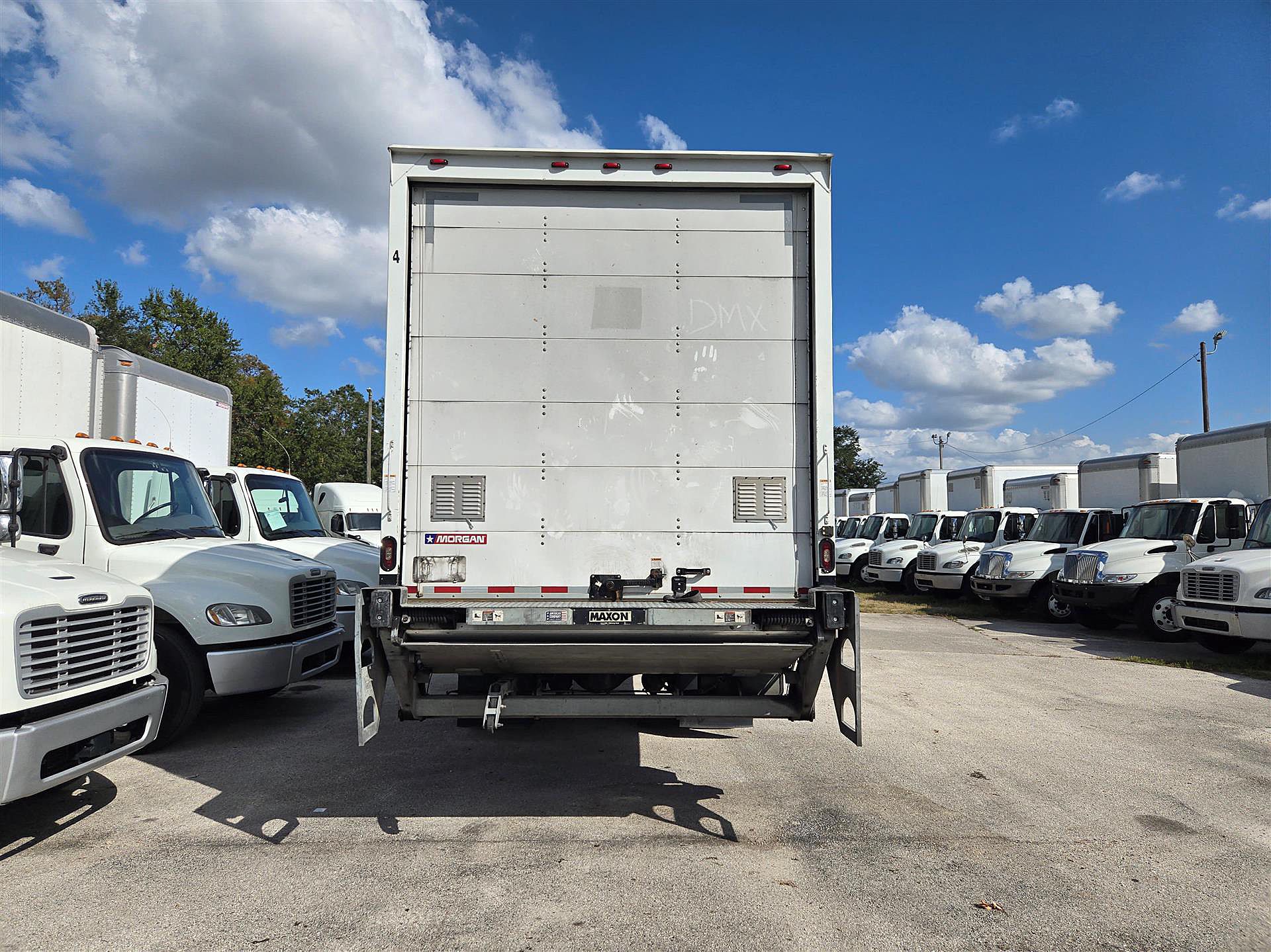 2019 Freightliner M2 106 For Sale | Day Cab | #880115
