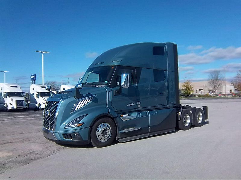 2025 Volvo VNL 860 For Sale | Day Cab | #V664190