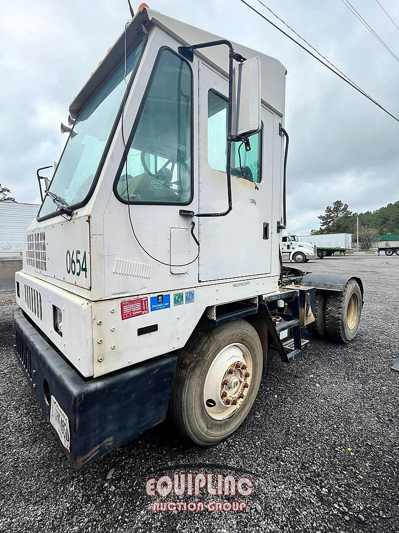 2004 KALMAR INDUSTRIES YARD SPOTTER For Sale | Yard Spotter | #ATK000220
