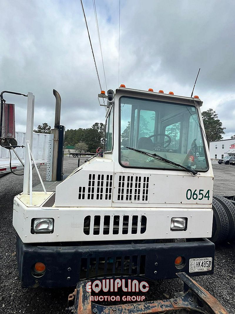2004 KALMAR INDUSTRIES YARD SPOTTER For Sale | Yard Spotter | #ATK000220