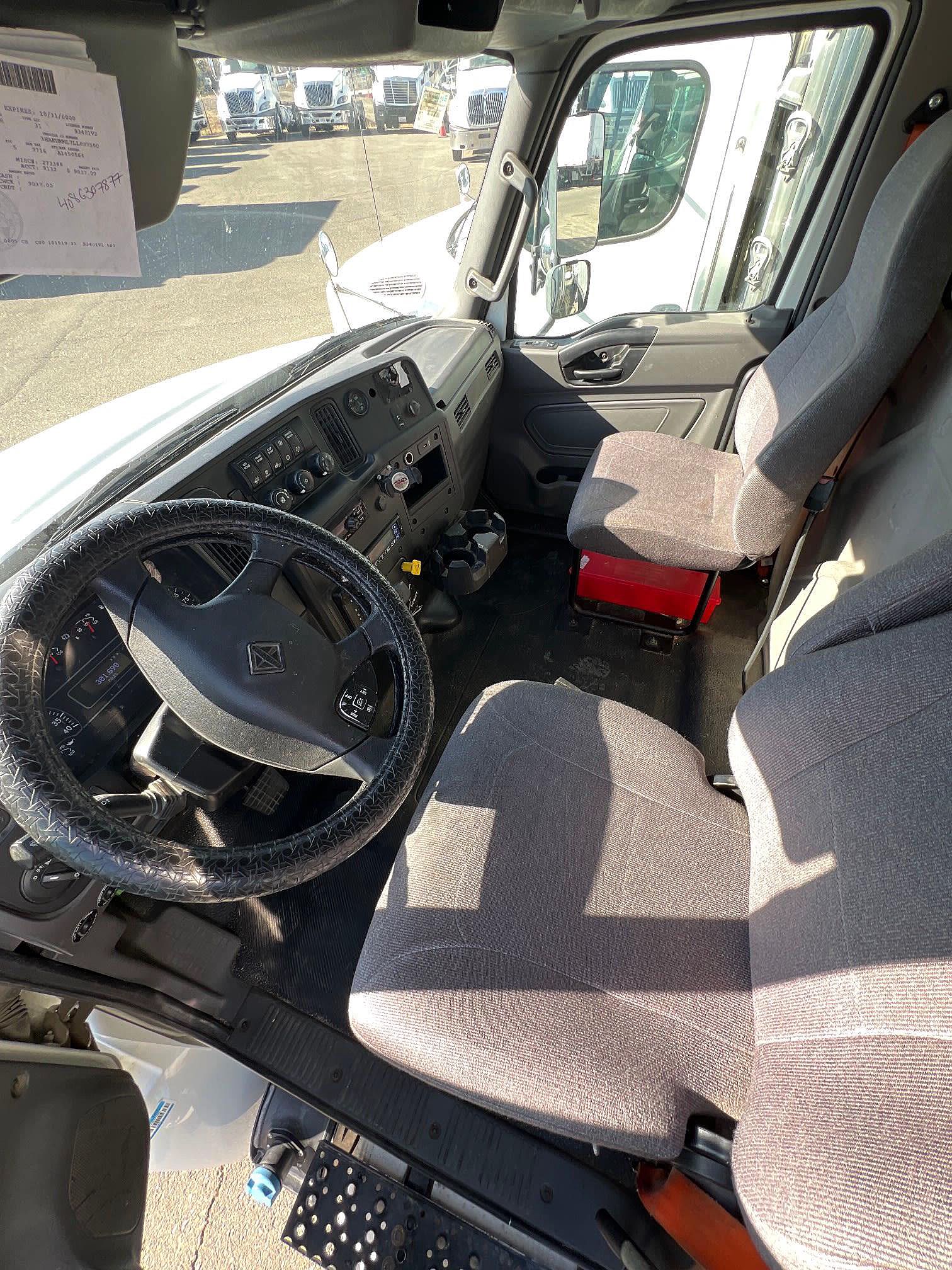 2020 International MV607 For Sale | 26' Box | # KL356551