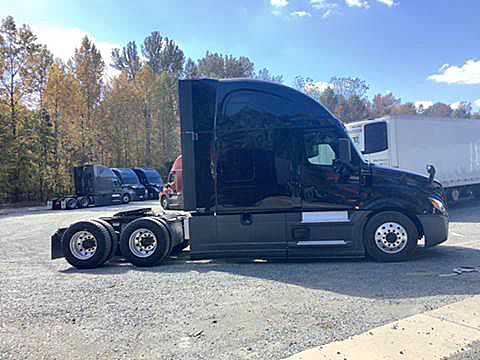 2022 Freightliner Cascadia For Sale | 72" Sleeper | #74667