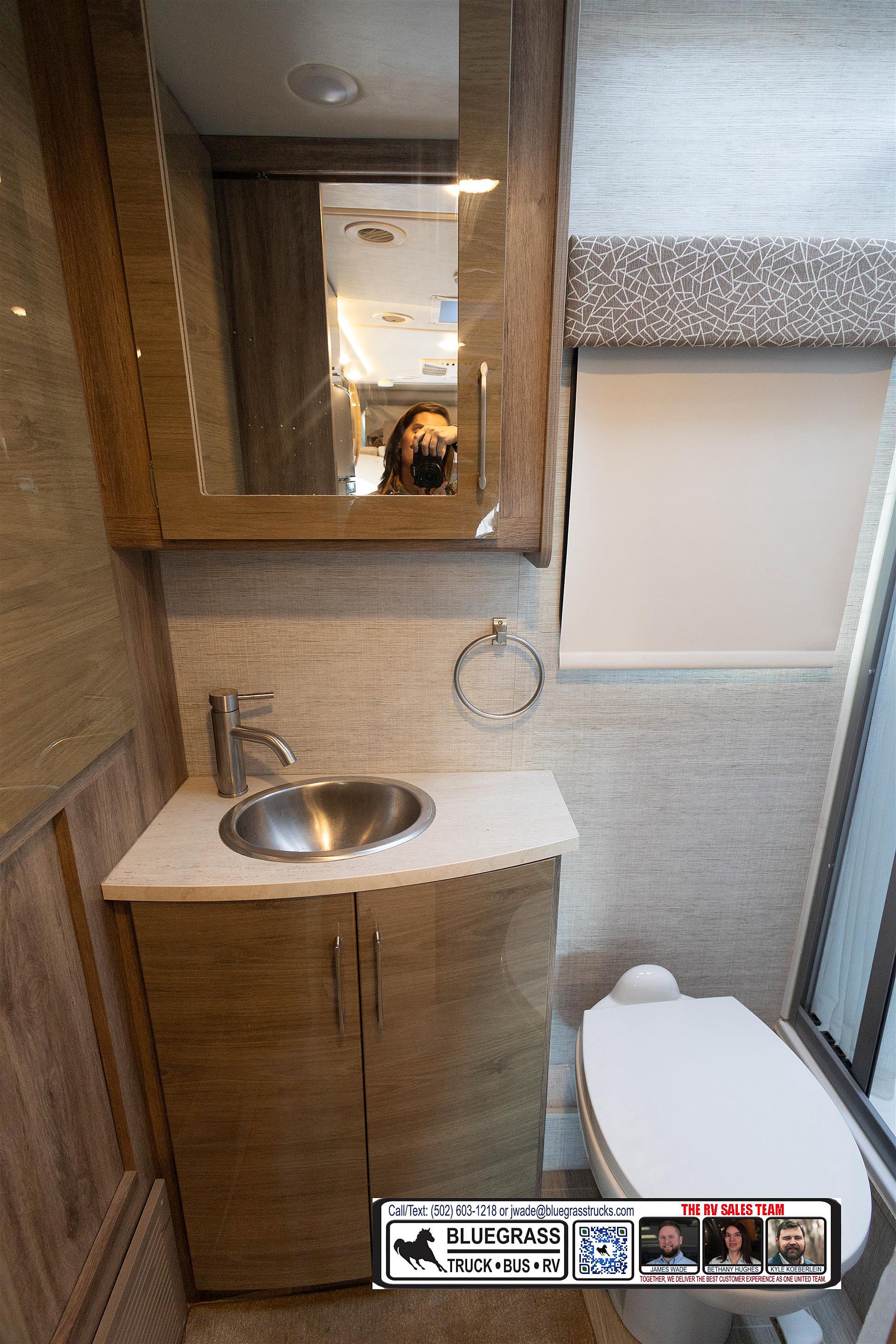 2021 Jayco Melbourne Prestige 24RP For Sale | Motorcoach | #CON-9711