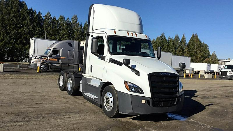 2019 Freightliner Cascadia For Sale | Day Cab | #18833