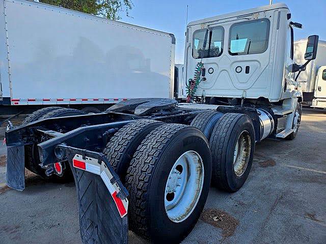 1995 Freightliner UNKNOWN MODEL For Sale | Day Cab | #790939