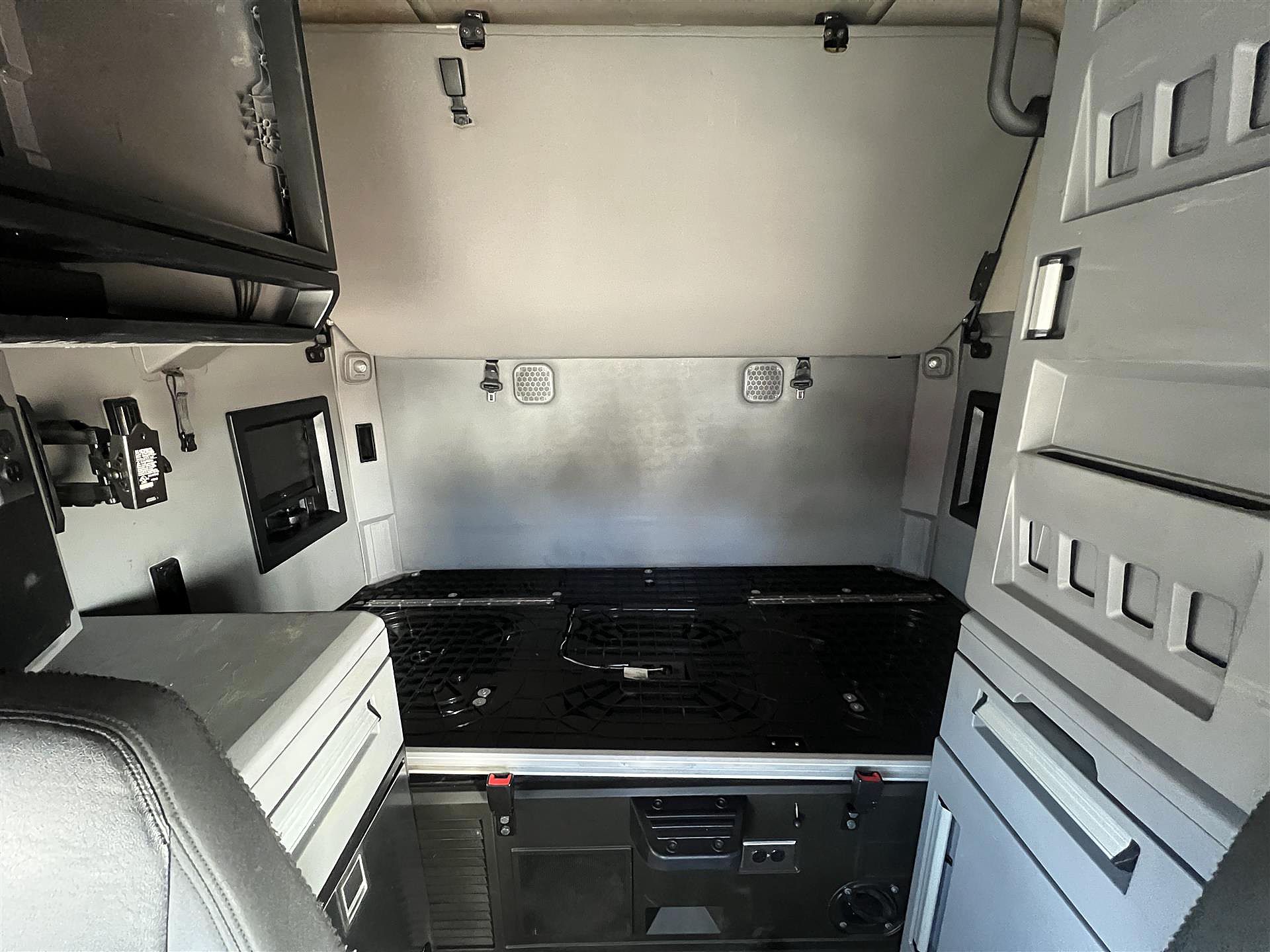 2018 Mack Anthem For Sale | Raised Sleeper | #9378