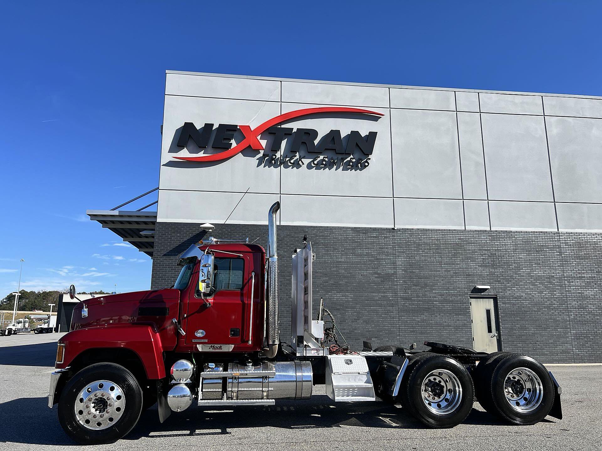 2021 Mack Pinnacle PI64T For Sale | Day Cab | # 13MU007523