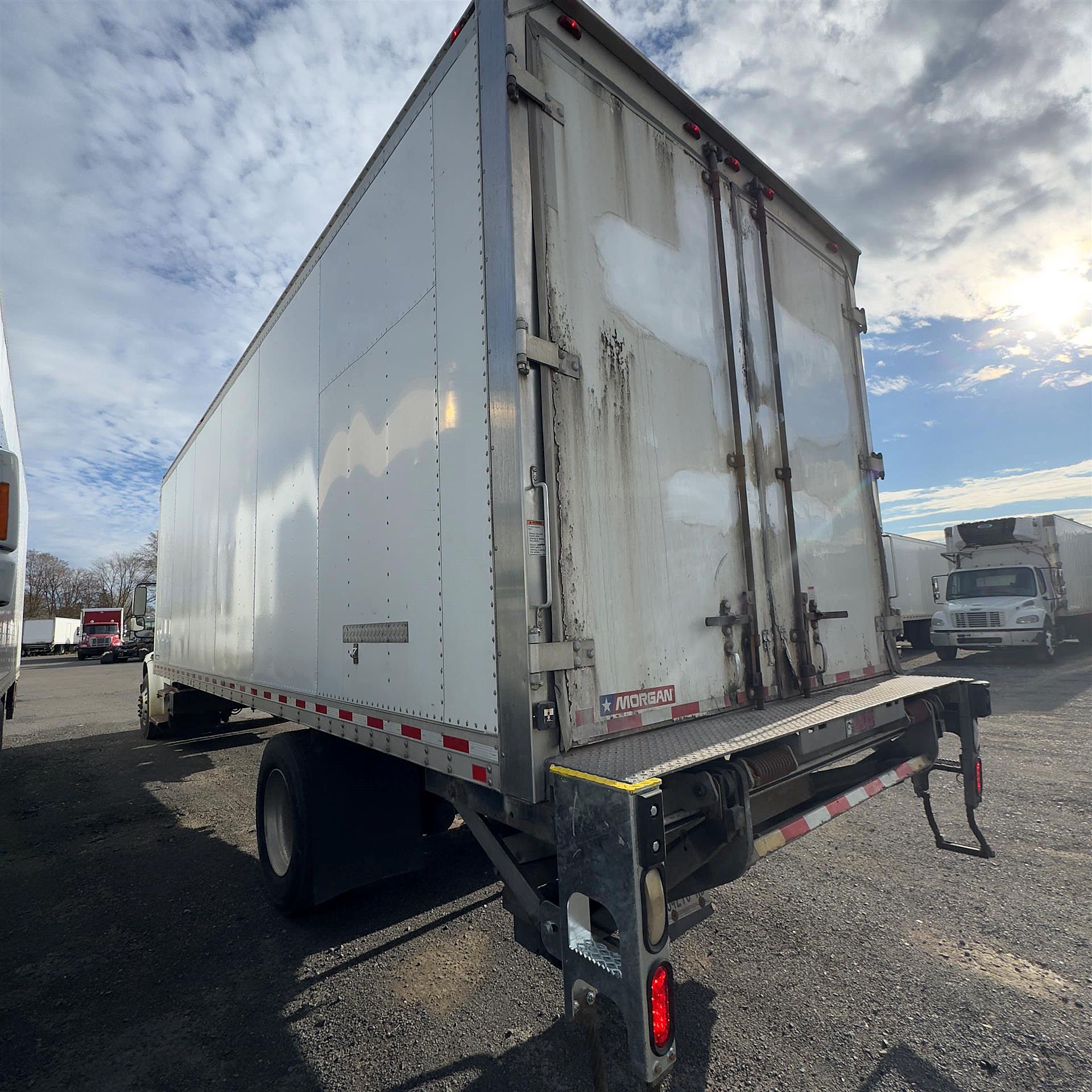 2019 Freightliner M2 106 For Sale | Day Cab | #866176