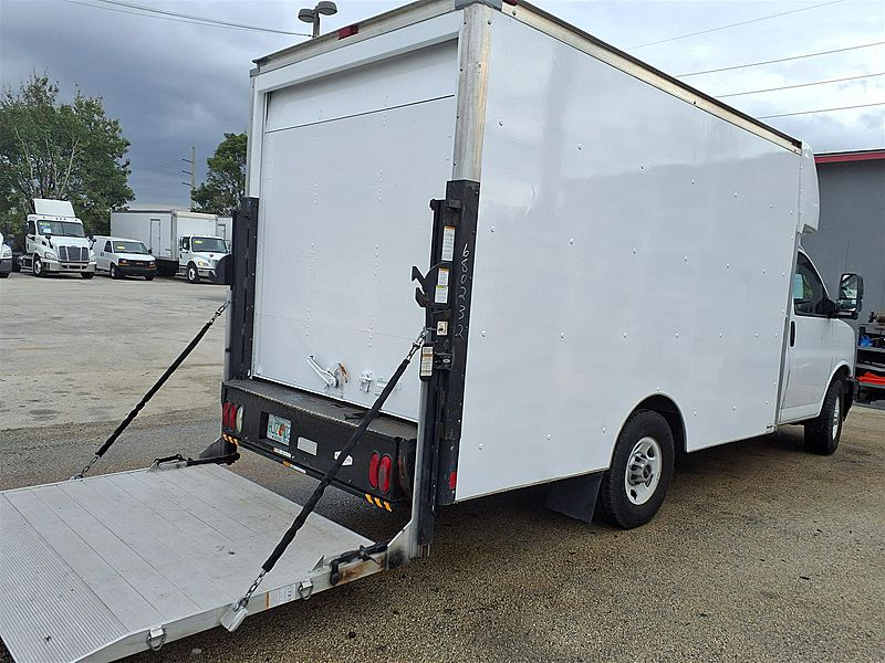 2017 GMC PARCEL VAN For Sale | 12' Box | #680232