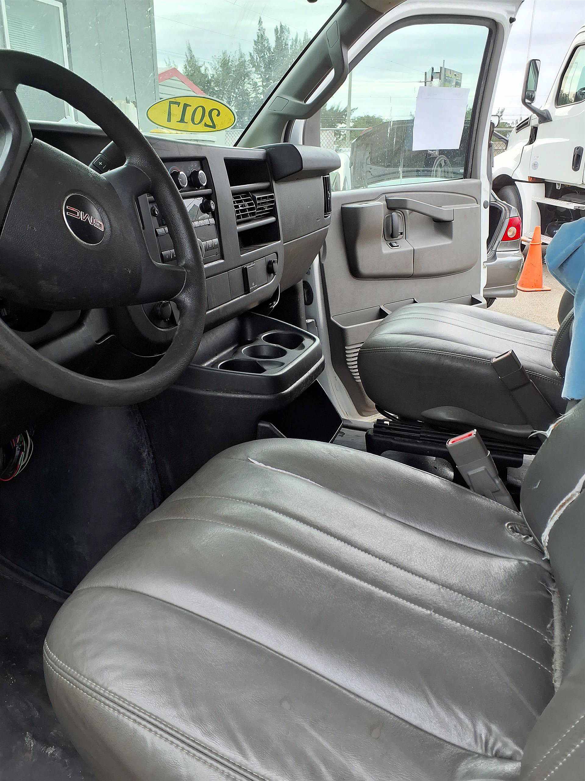 2017 GMC PARCEL VAN For Sale | 12' Box | #680232