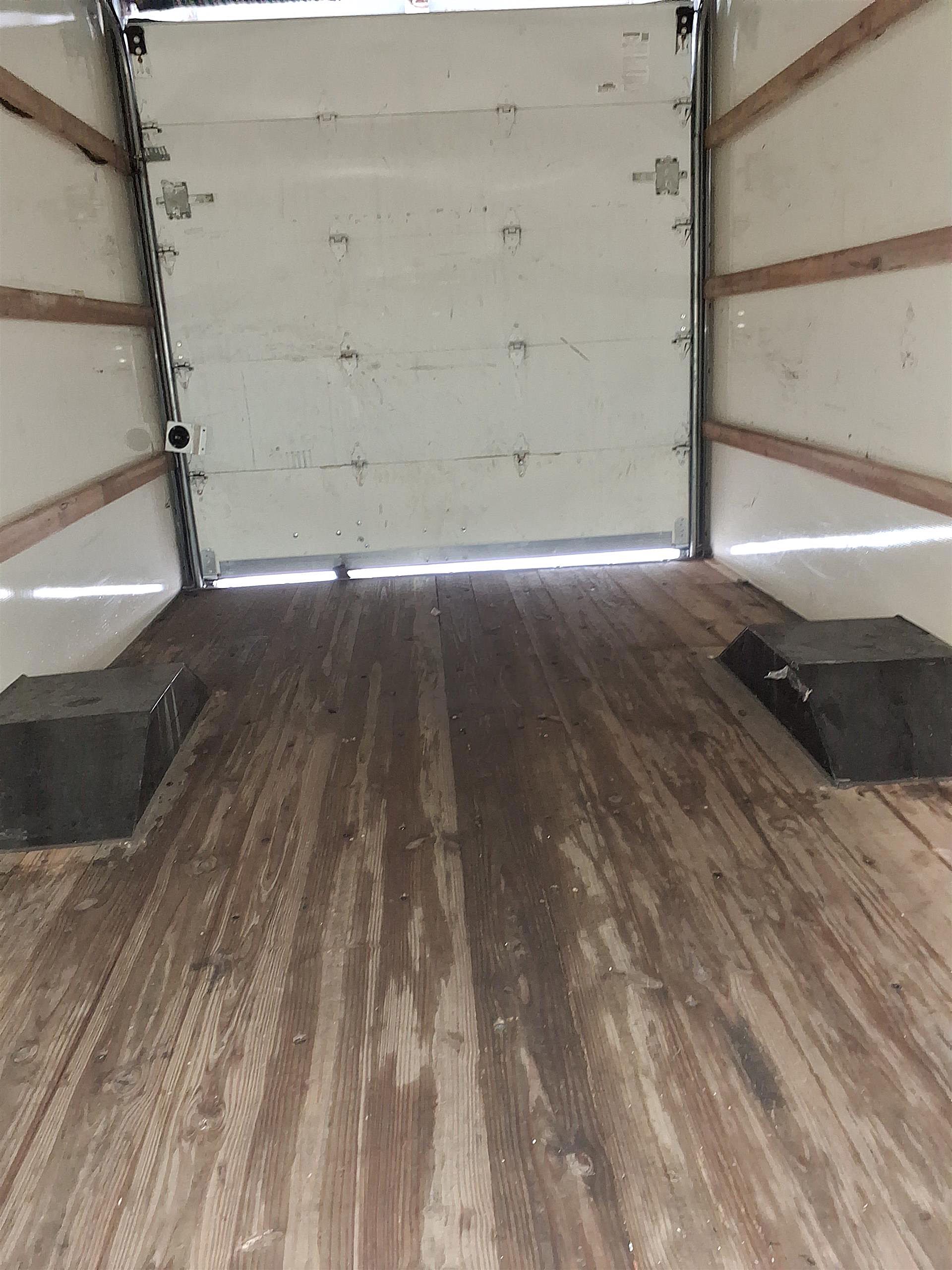 2017 GMC PARCEL VAN For Sale | Day Cab | #680232