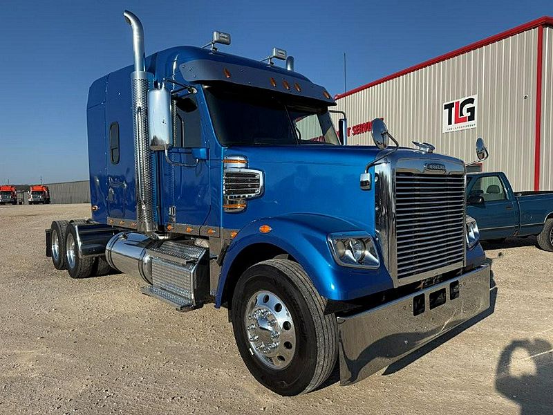 2020 Freightliner Coronado 122 For Sale | 70" Sleeper | #LU9312