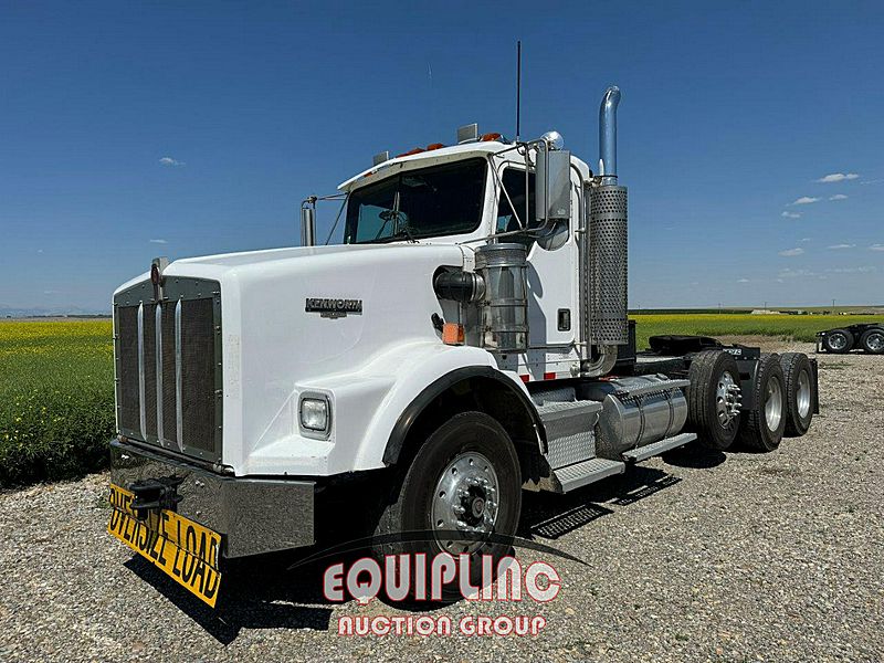 2001 Kenworth T800 For Sale | Day Cab | #CJB880598