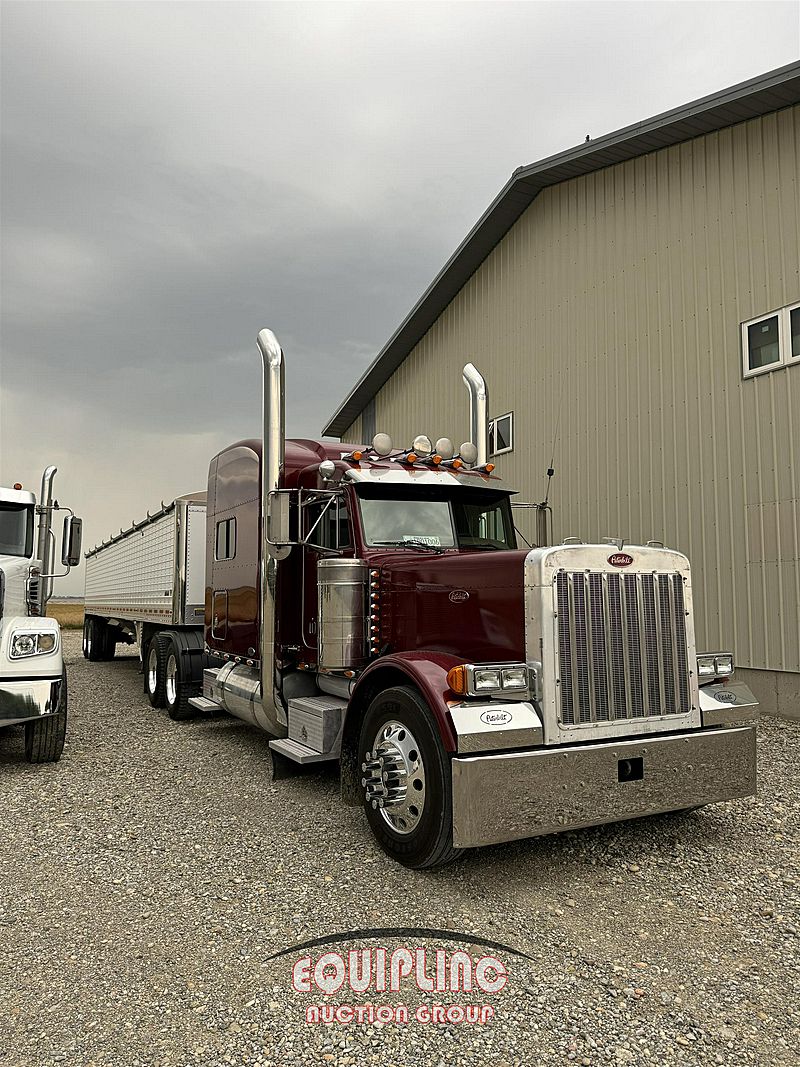 2003 Peterbilt 379 For Sale | Sleeper Truck | #CJB591566