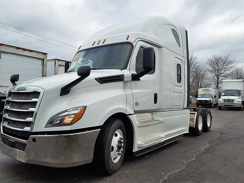2020 Freightliner NEW CASCADIA PX12664 For Sale | 72" Sleeper | #268589