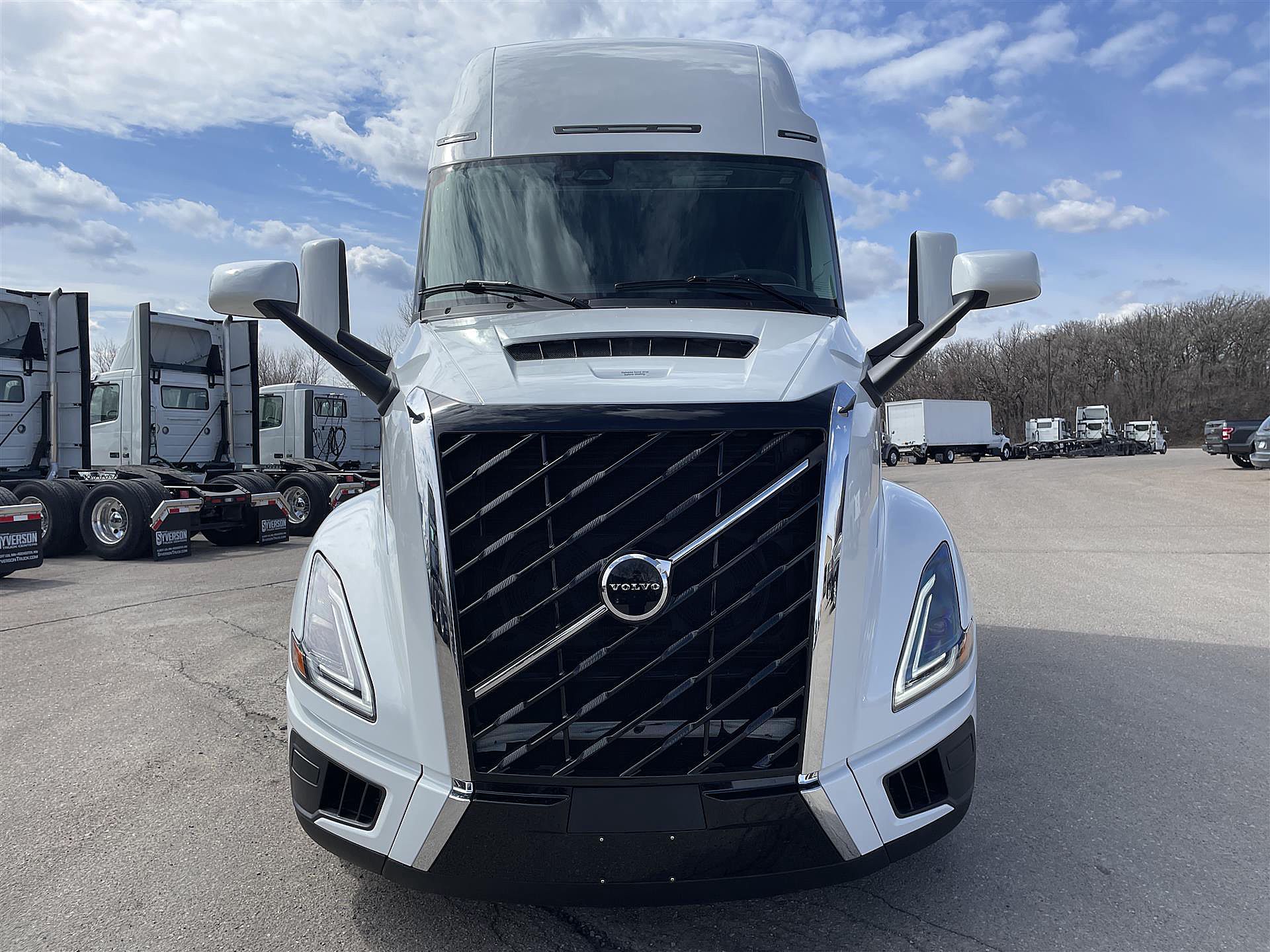 2026 Volvo VNL 860 For Sale | 74" Sleeper | #68288