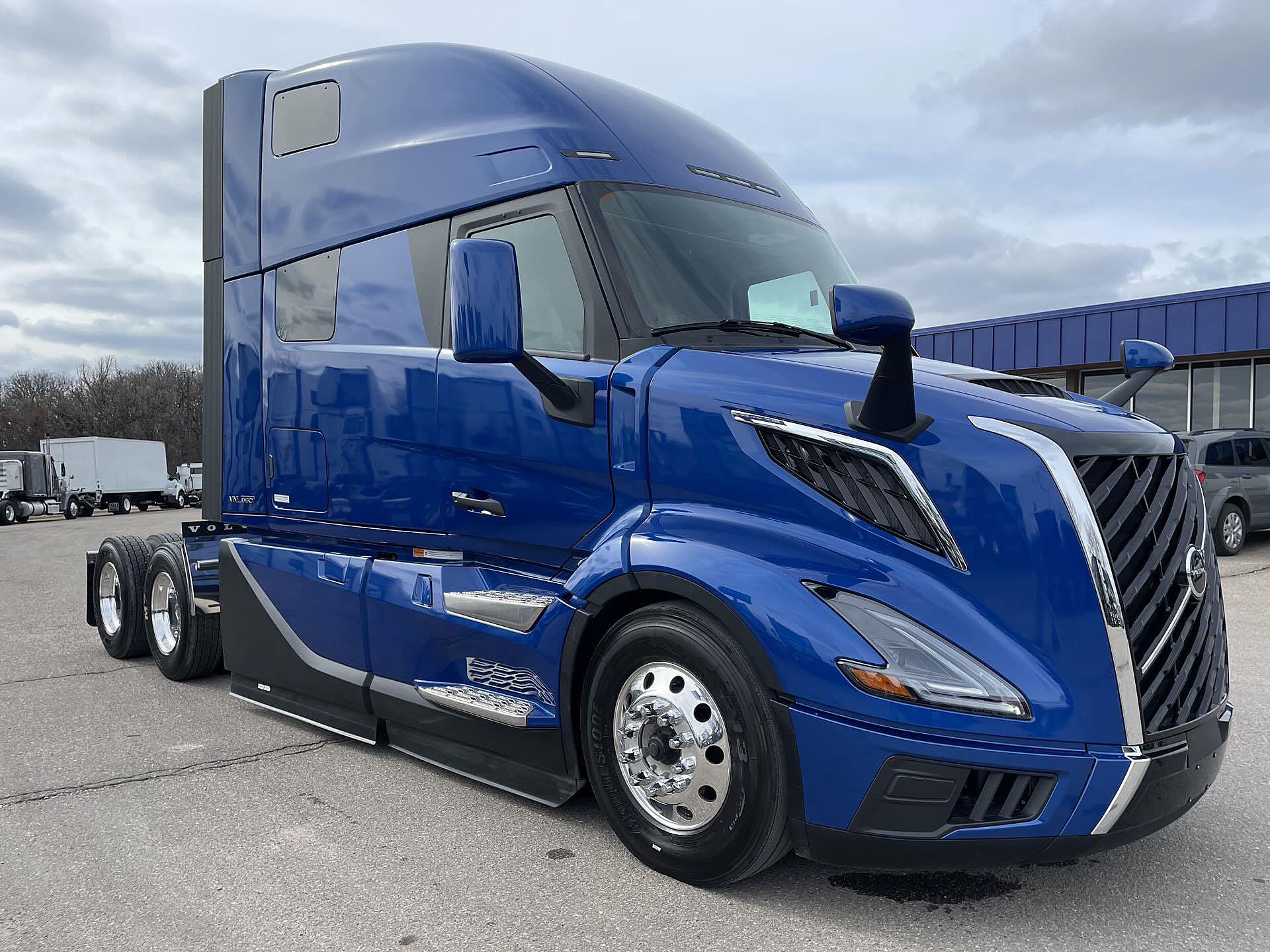 2026 Volvo VNL 860 For Sale | 74" Sleeper | #68289