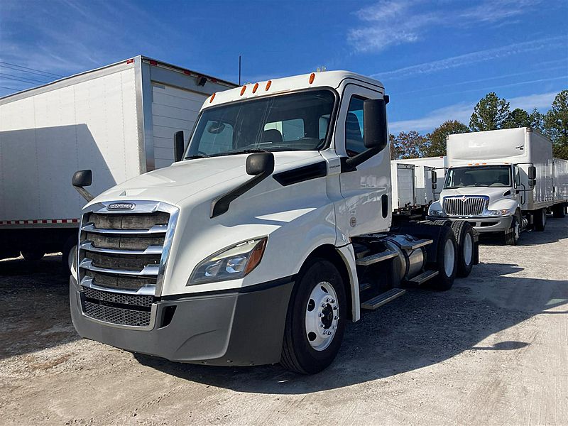 2018 Freightliner NEW CASCADIA PX12664 For Sale | Day Cab | #771683