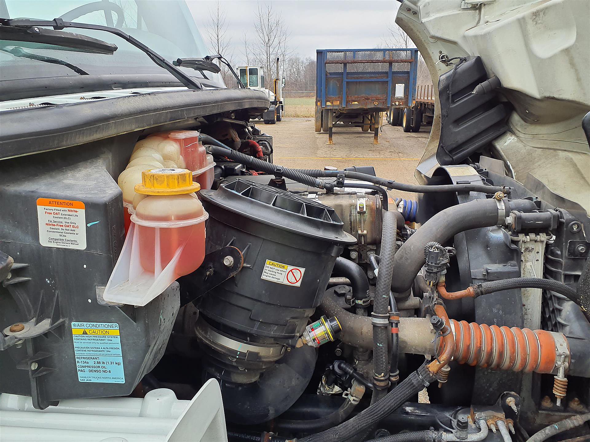 2019 Freightliner M2 106 For Sale | Day Cab | #894215