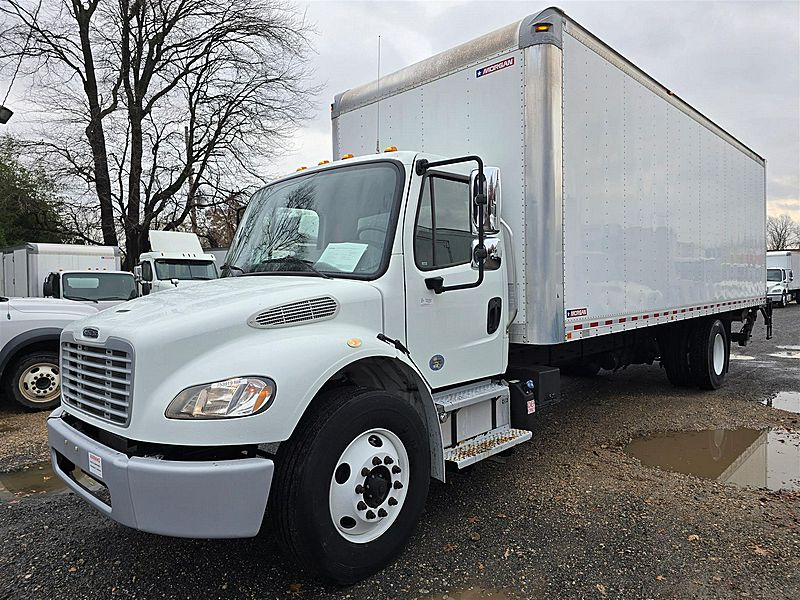 2018 Freightliner M2 106 For Sale | Day Cab | #753919