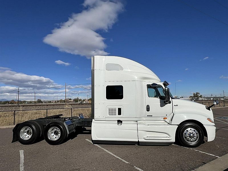 2018 International LT For Sale | 72" Sleeper | # 257180