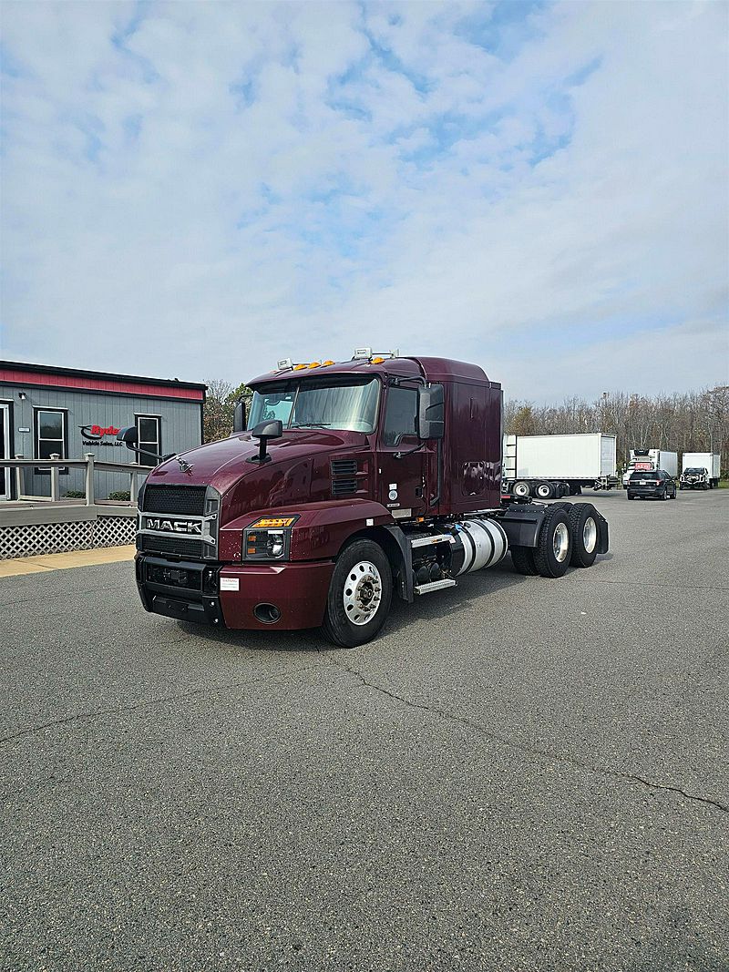 2019 Mack ANTHEM 64T For Sale | 48" Sleeper | #832745