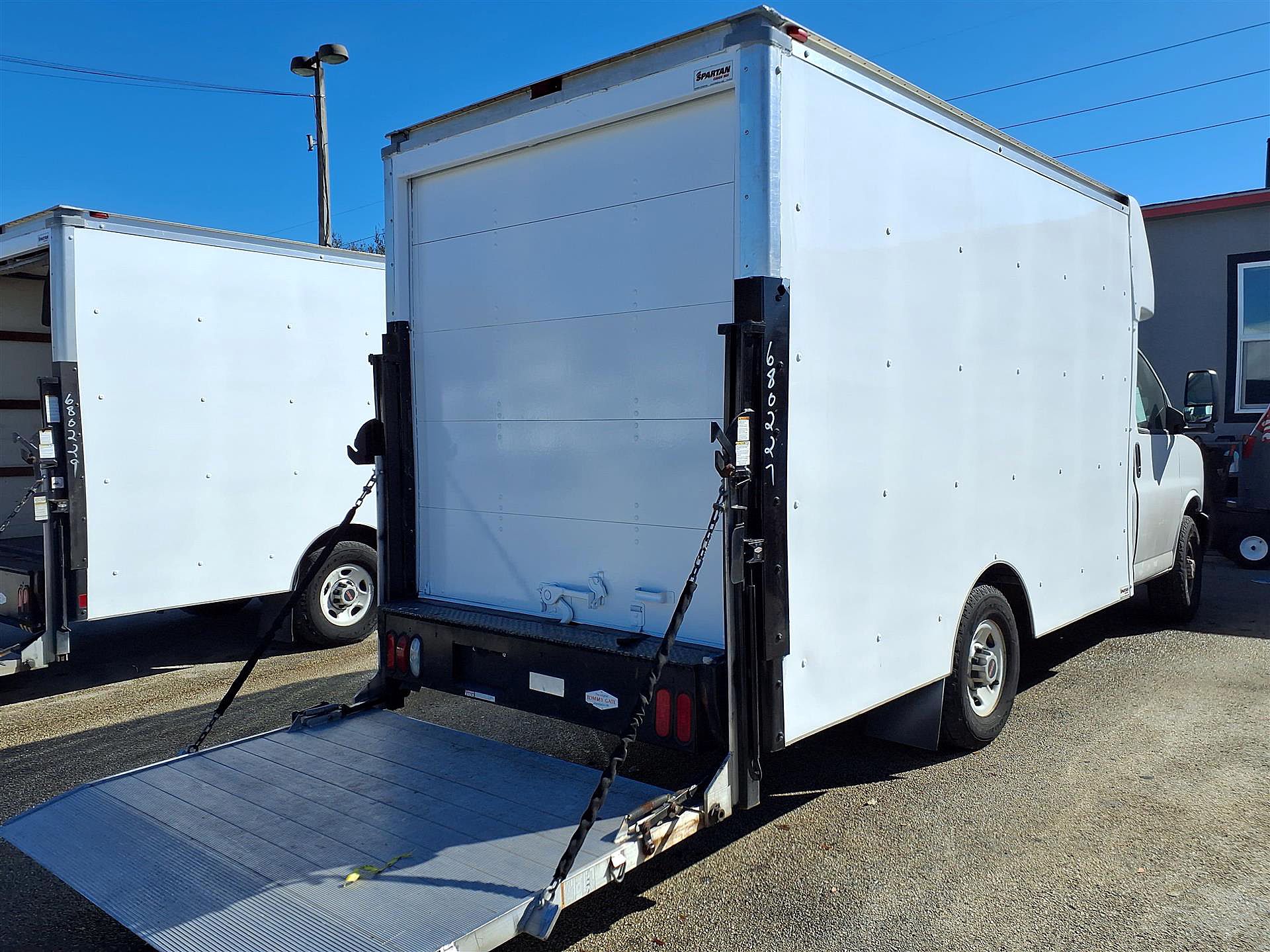 2017 GMC PARCEL VAN For Sale | Day Cab | #680227