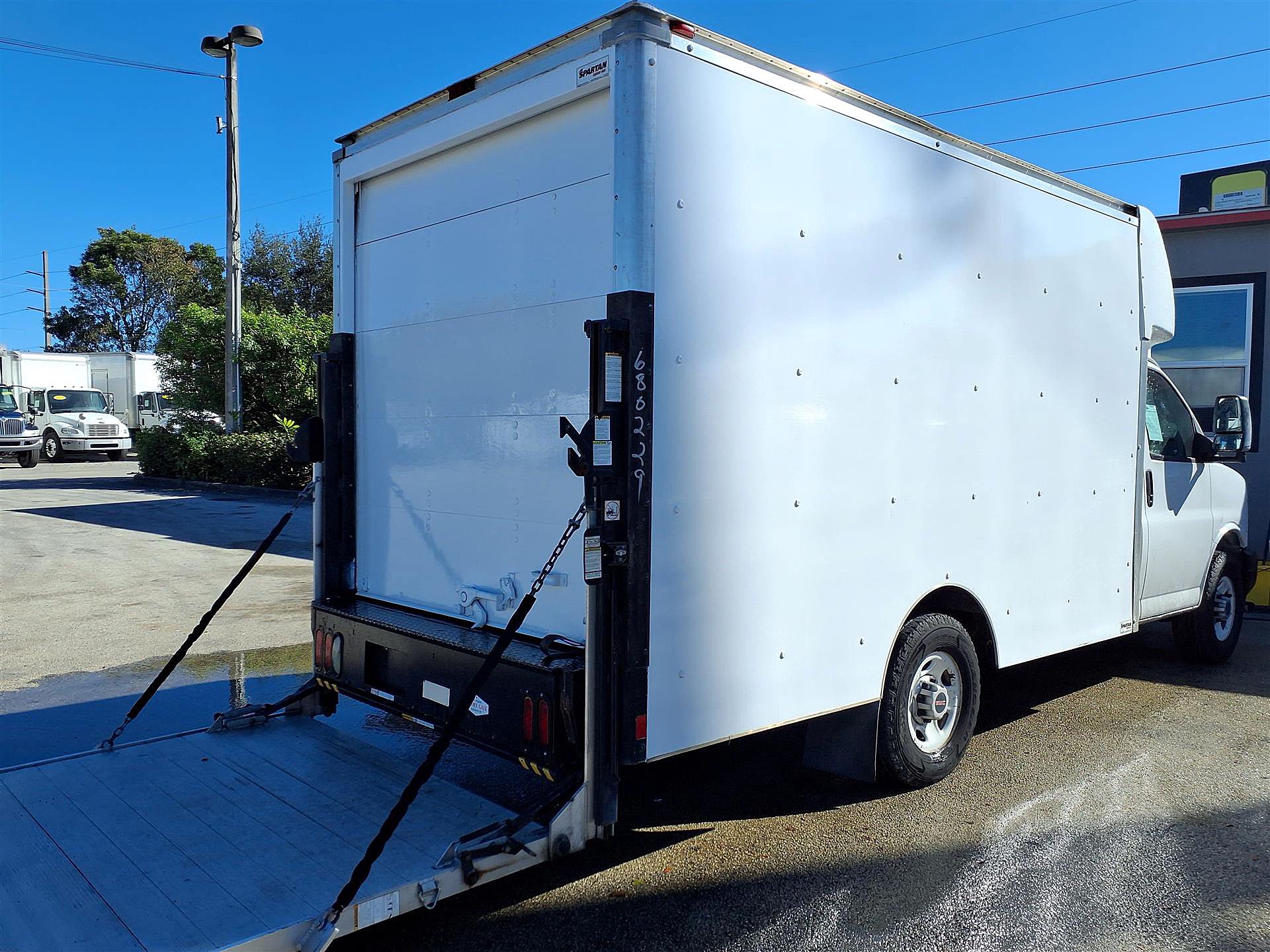 2017 GMC PARCEL VAN For Sale | Day Cab | #680229