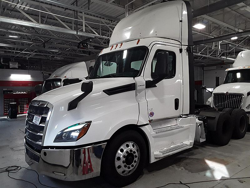 2020 Freightliner NEW CASCADIA PX12664 For Sale | Day Cab | #270234