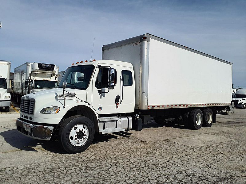 2020 Freightliner M2 106 For Sale | 28' Box | #274035