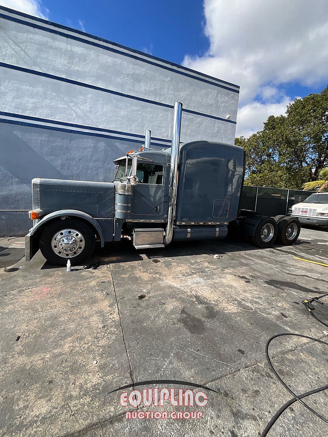 2007 Peterbilt 379 For Sale | MIDROOF Sleeper | #CRTS665619