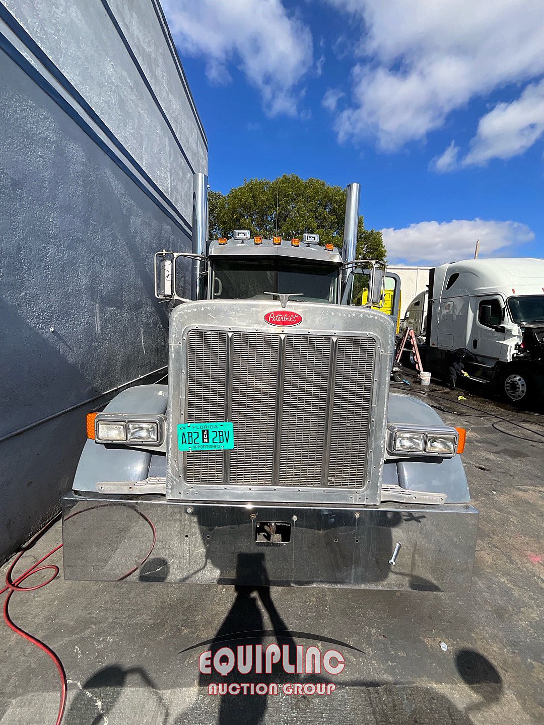 2007 Peterbilt 379 For Sale | MIDROOF Sleeper | #CRTS665619