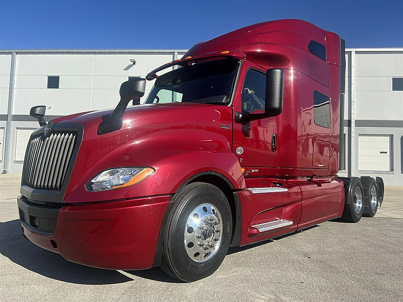 2022 International LT For Sale | 73" Sleeper | # S1290