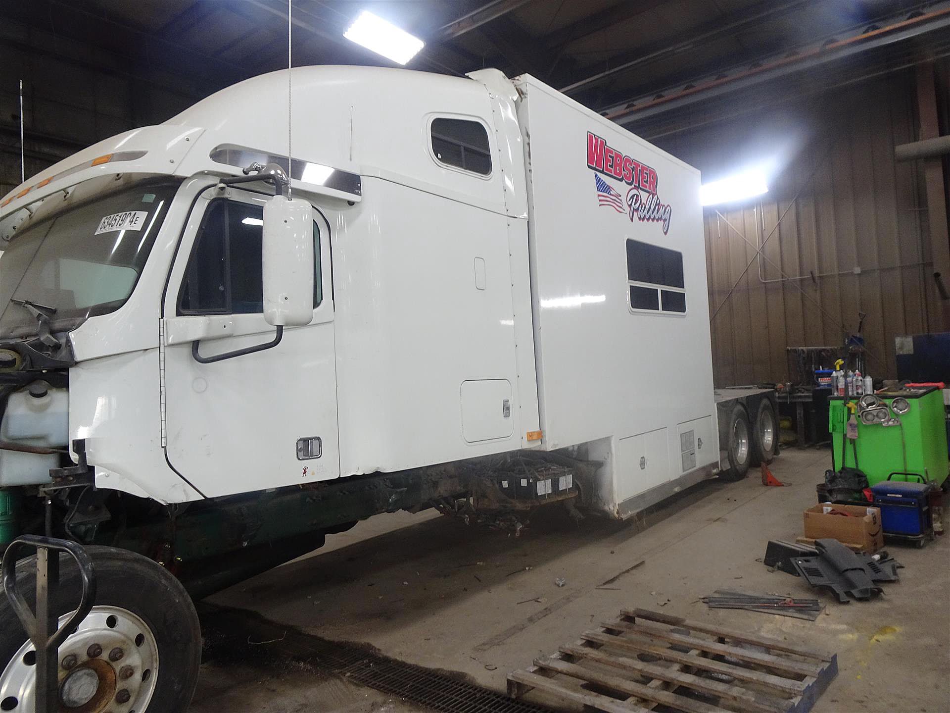 1997 Freightliner Century Class For Sale | 220" Sleeper | #10599
