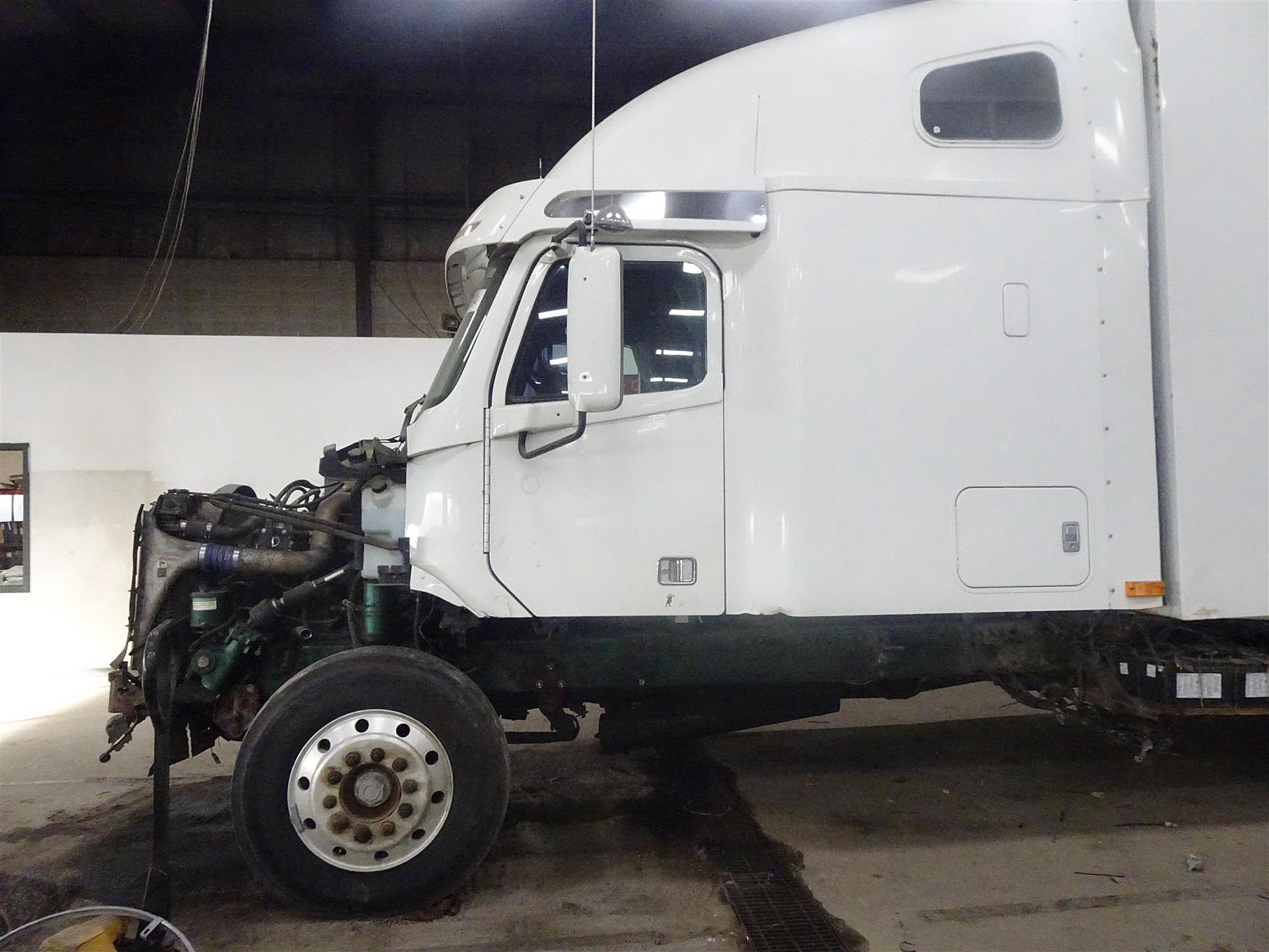1997 Freightliner Century Class For Sale | 220" Sleeper | #10599
