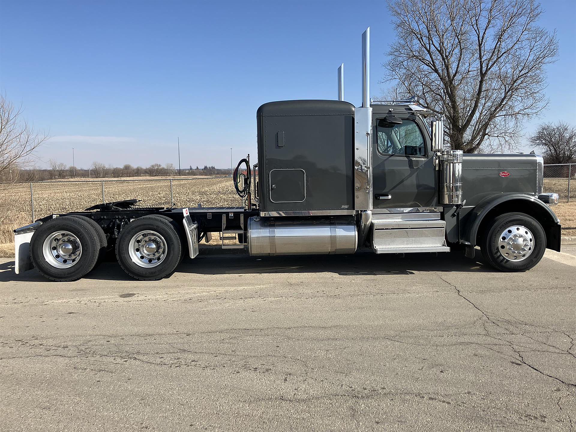 2026 Peterbilt 589 For Sale | 72" Sleeper | #30A779296