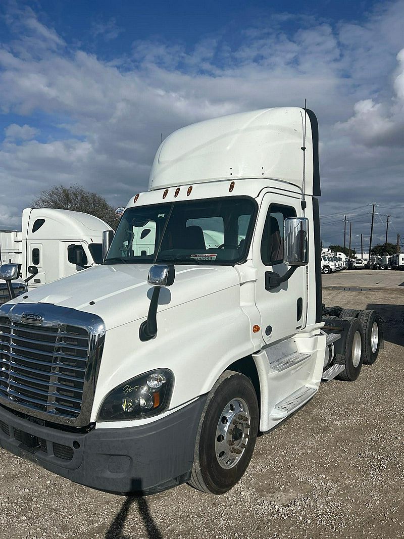 2019 Freightliner CASCADIA 125 For Sale | Day Cab | #865063