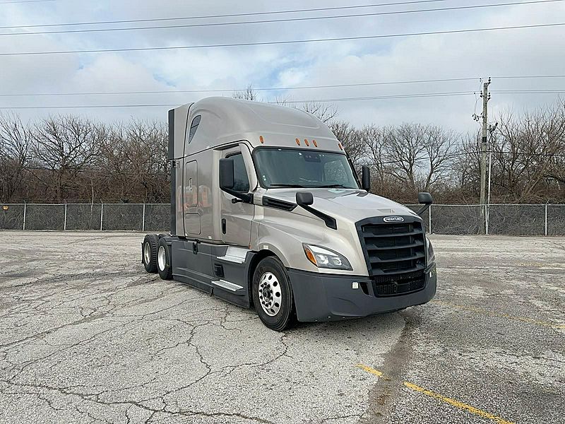 2023 Freightliner Cascadia For Sale | 72" Sleeper | #58423