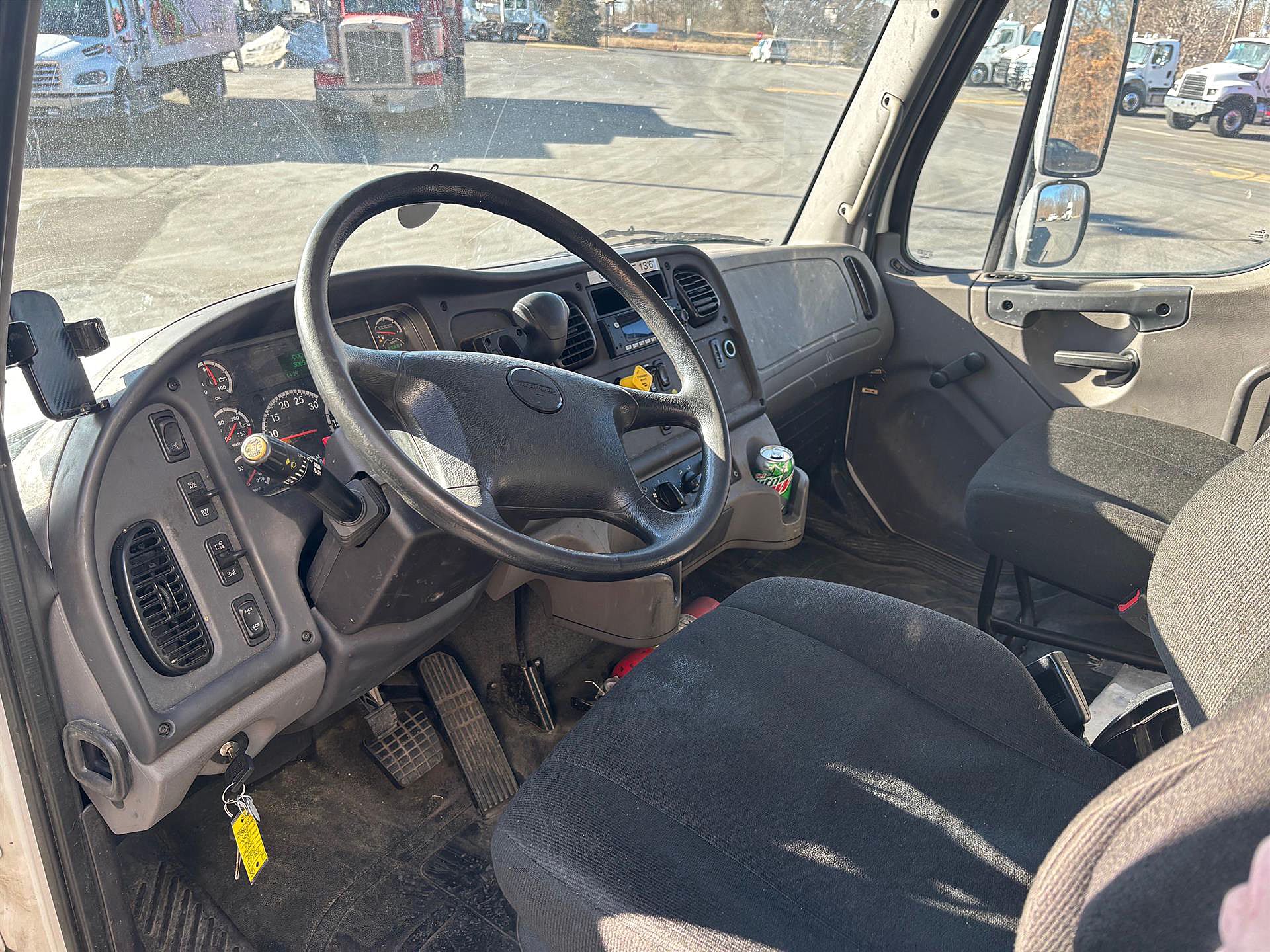 2022 Freightliner M2 106 For Sale | 26' | Non CDL | #798433