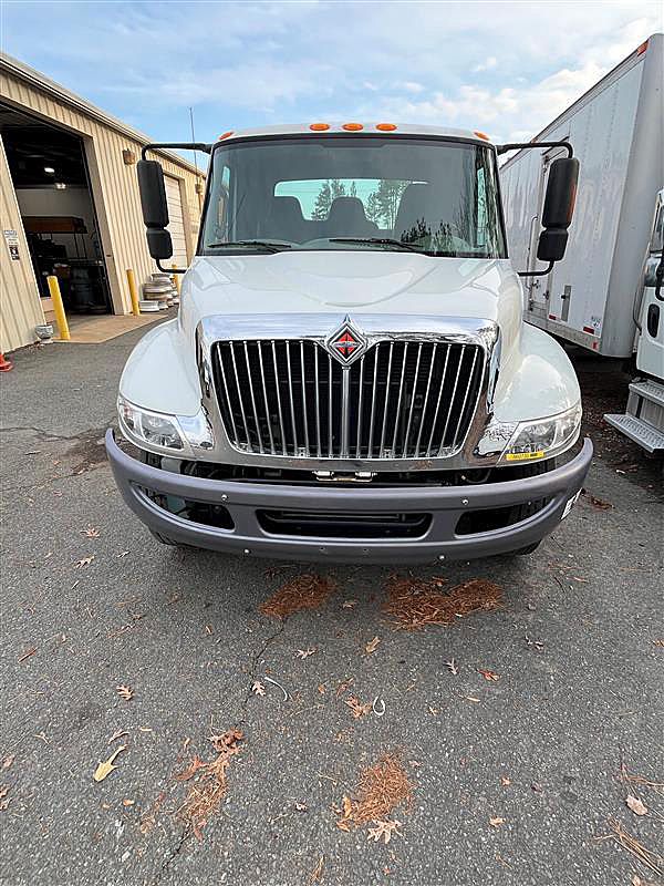 2019 International DuraStar 4300 For Sale | Day Cab | # 744507