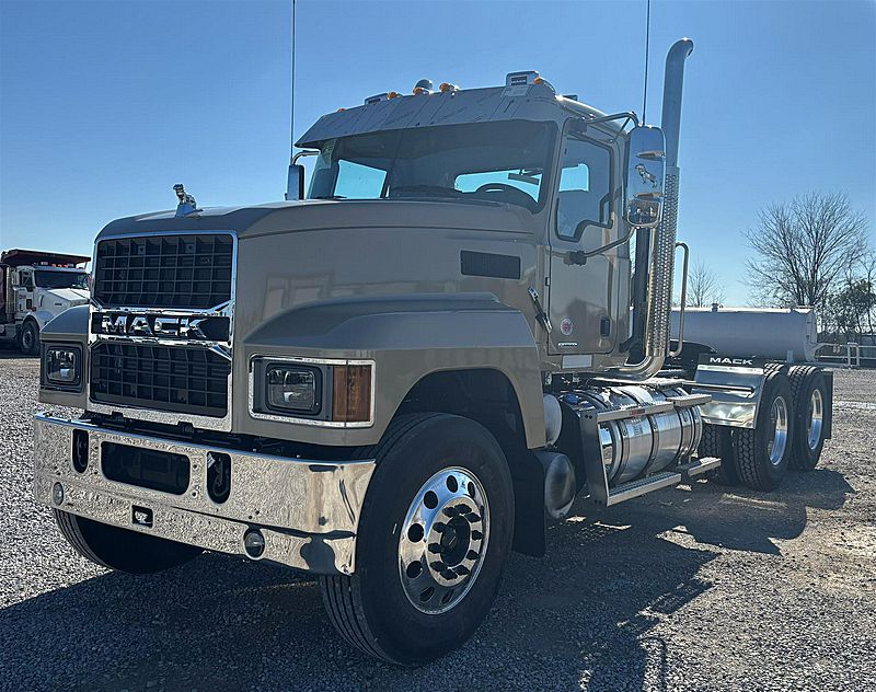 2025 Mack Pinnacle PI64T M778 For Sale | Day Cab | #M017590