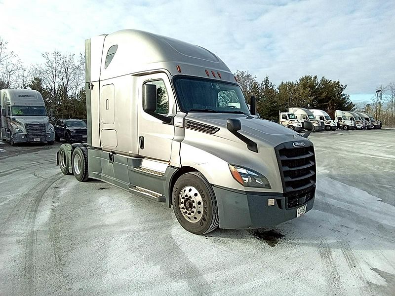 2020 Freightliner Cascadia For Sale | 72" Sleeper | #51101
