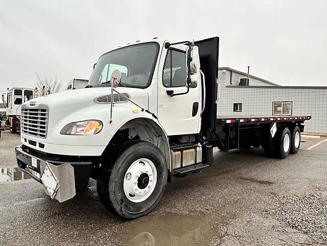 2017 Freightliner M2 106 For Sale | Day Cab | #673014