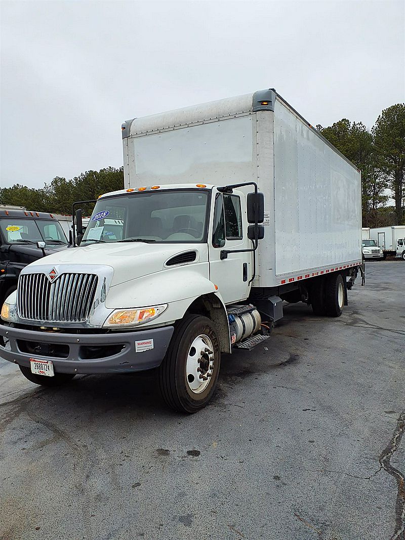2018 International DuraStar 4300 For Sale | 26' Box | #757818