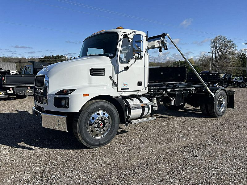 2025 Mack MD742 For Sale | Hook Lift | Non CDL | #9619