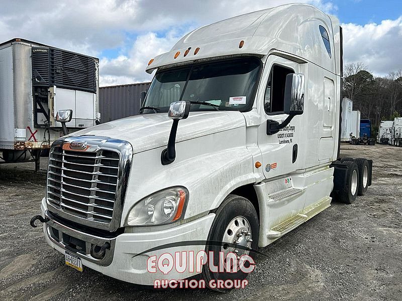 2014 Freightliner Cascadia For Sale | Sleeper Truck | #CEHFF7981